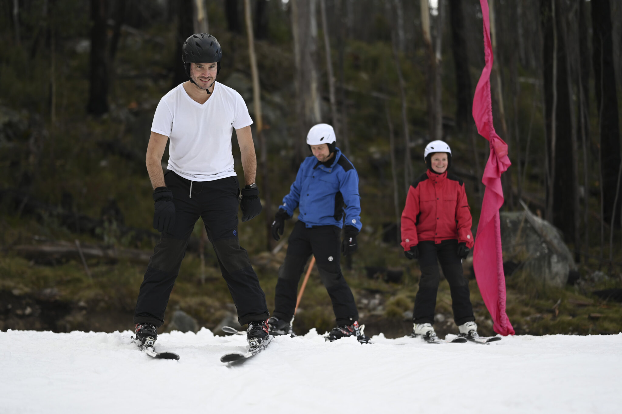 SKI AND SNOWBOARD - Corin Forest